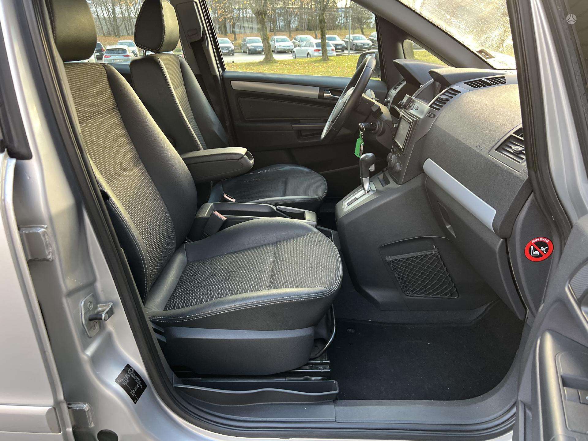 Opel Zafira - Arkamis.lt