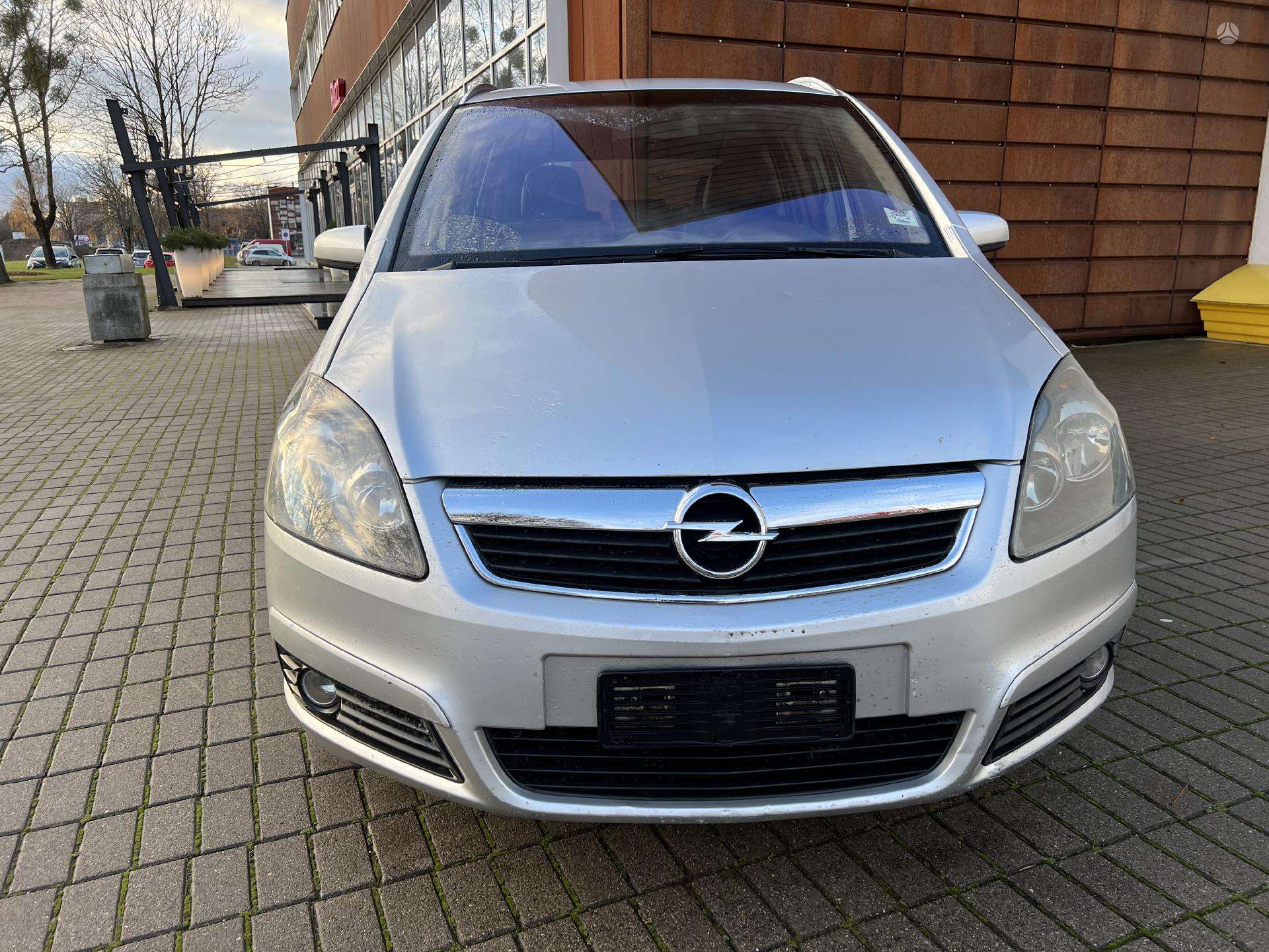 Opel Zafira - Arkamis.lt