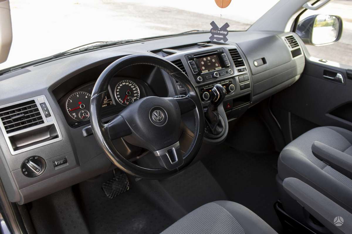Volkswagen Caravelle - Arkamis.lt