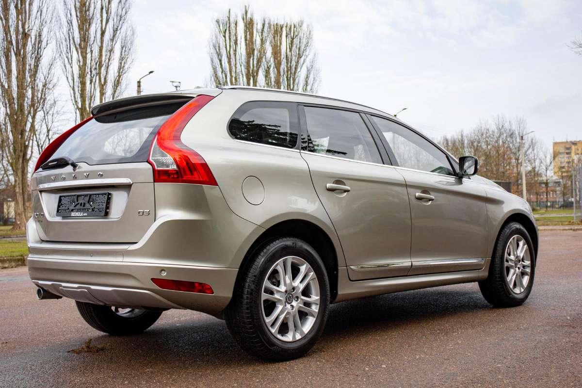 Volvo XC60 - Arkamis.lt