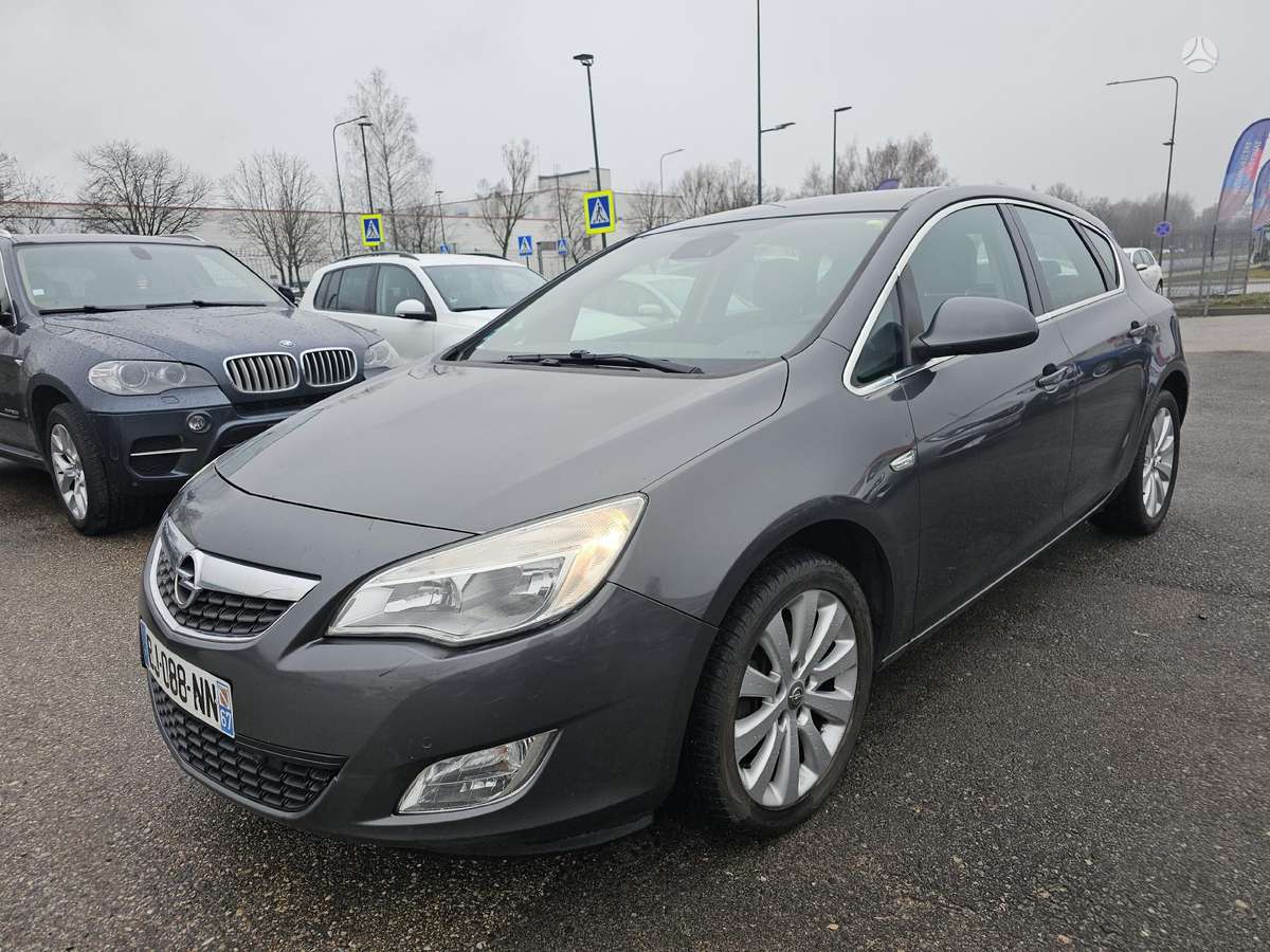 Opel Astra - Arkamis.lt