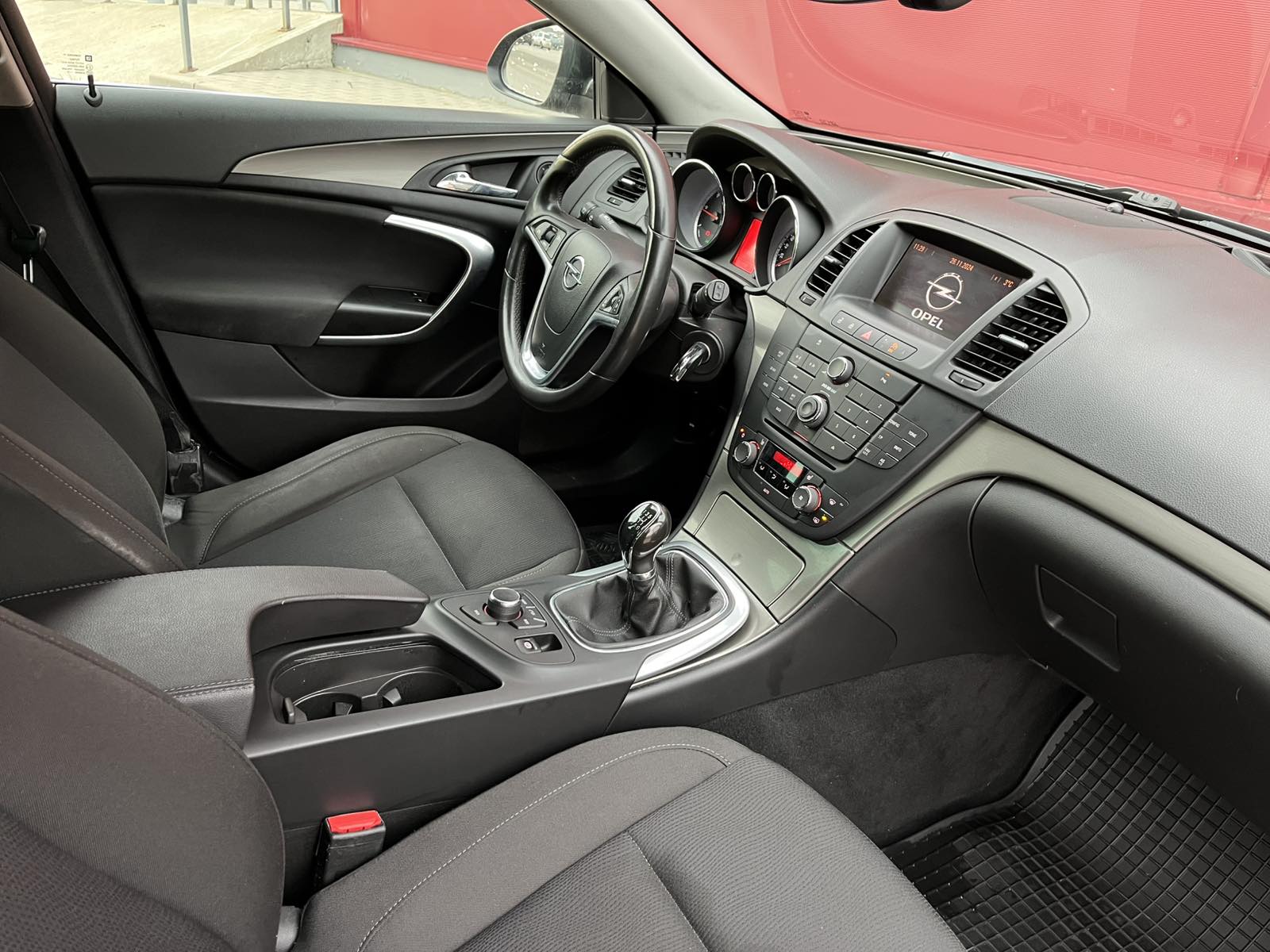Opel Insignia - Arkamis.lt