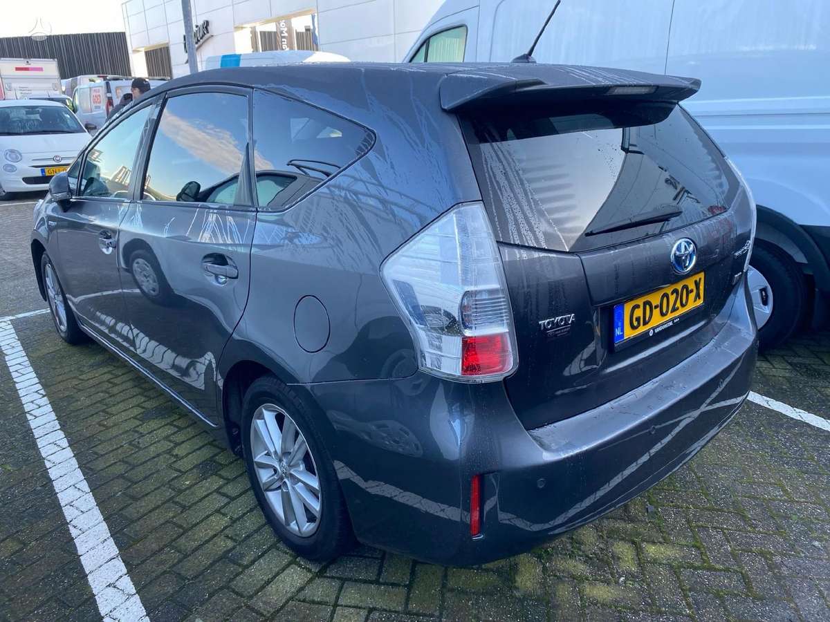 Toyota Prius+ - Arkamis.lt