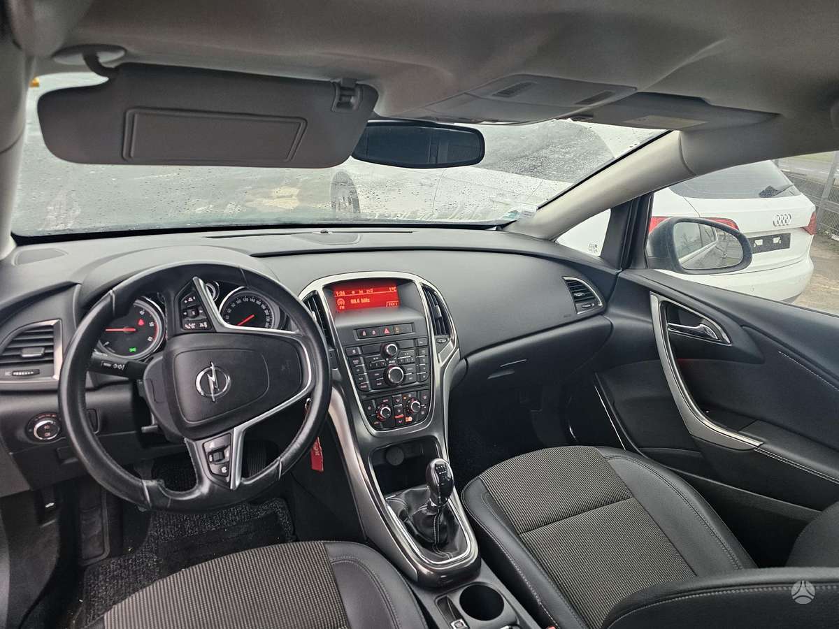Opel Astra - Arkamis.lt