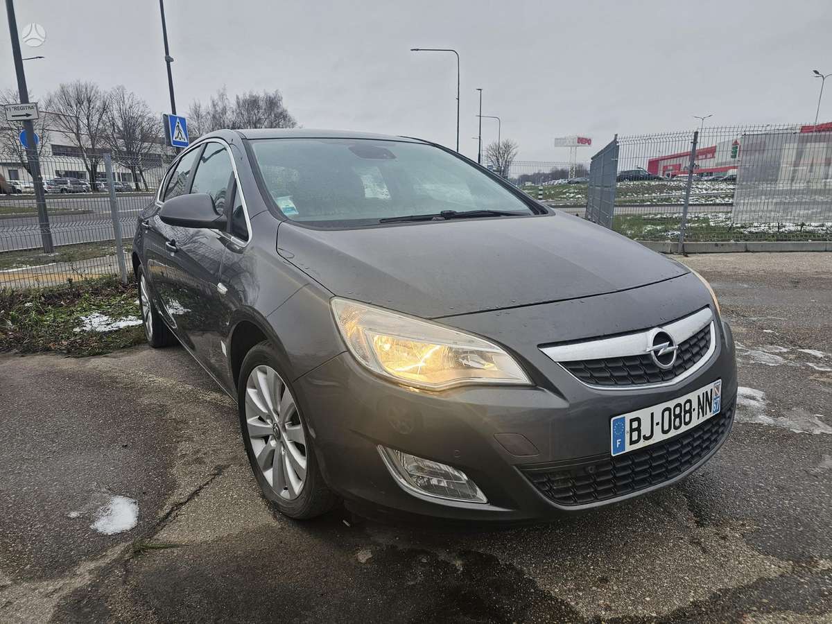 Opel Astra - Arkamis.lt